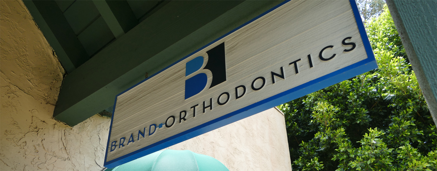 Invisalign® Info – Brand Orthodontics